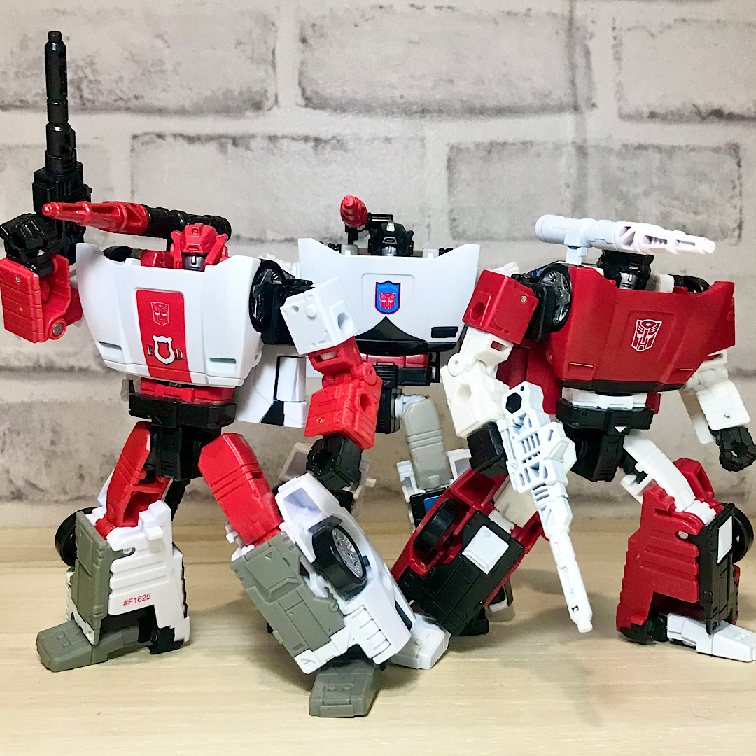 トランスフォーマーレガシー TL EX-05 クランプダウン & キングダムKD EX-10サイドスワイプ & KD-18 レッドアラート レビュー | Aoi-Ame's アメトイラボ