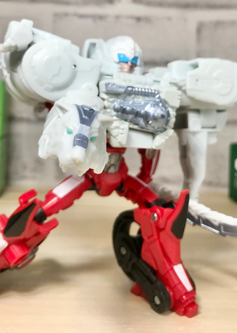 トランスフォーマービースト覚醒 覚醒チェンジアーマーセット BCAS-01バンブルビー&スナールセイバー BCAS-02 アーシー&シルバーファング レビュー | Aoi-Ame's アメトイラボ