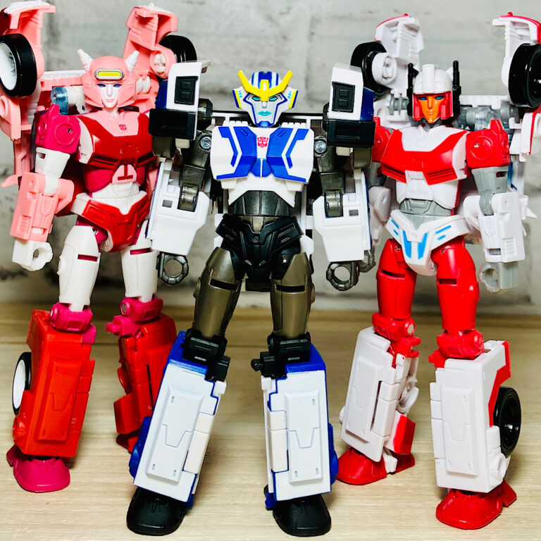 トランスフォーマーレガシーエヴォリューション TL-52 ストロングアーム & レガシー ミネルバ レビュー | Aoi-Ame's アメトイラボ